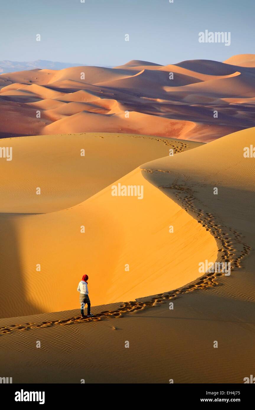 United Arab Emirates, Abu Dhabi, Liwa Oasis, Moreeb Hill, Tal Mireb ...