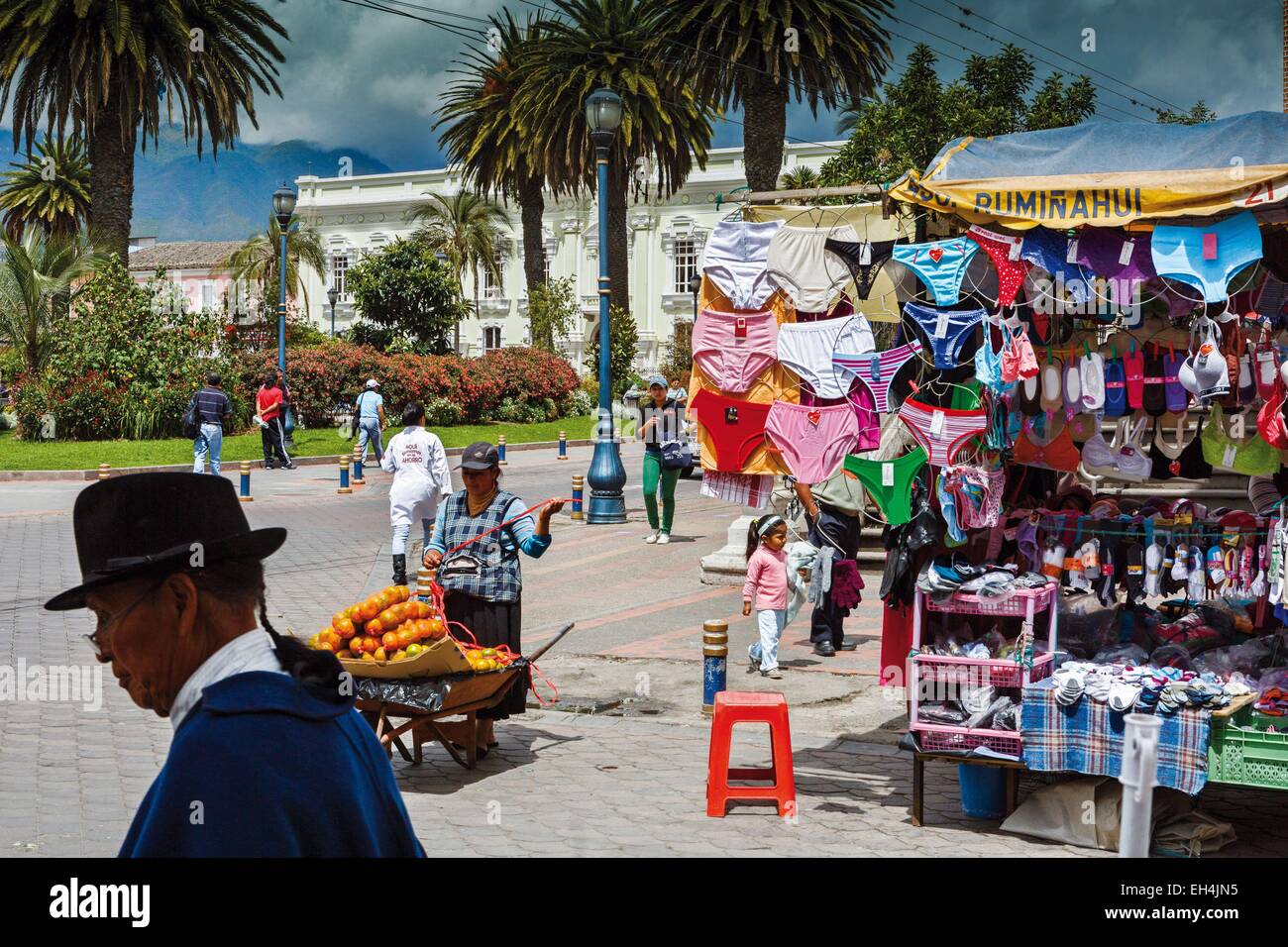 Ecuador Street Girl High Resolution Stock Photography and Images - Alamy