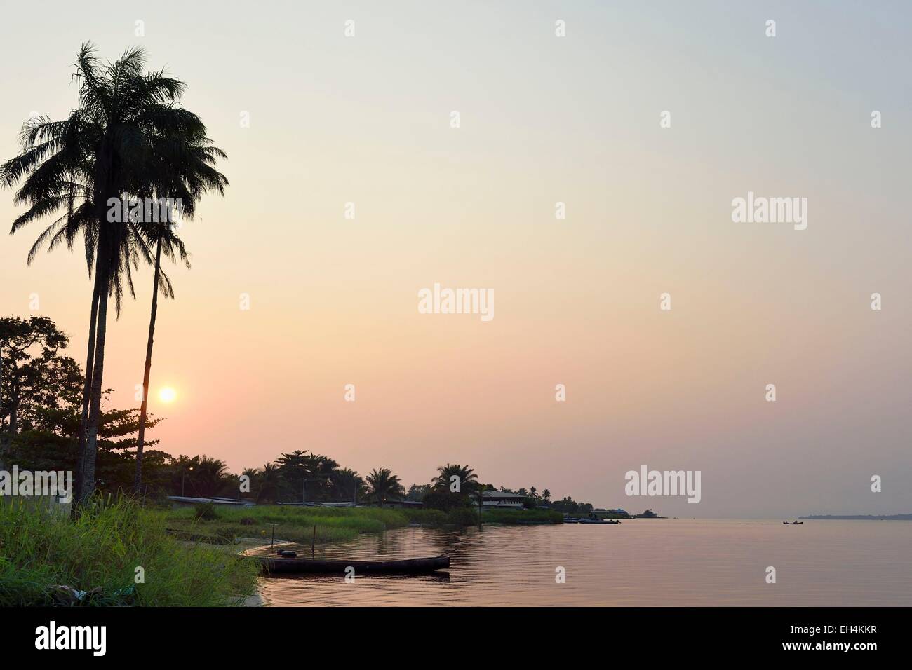 Ogooue Maritime High Resolution Stock Photography and Images - Alamy