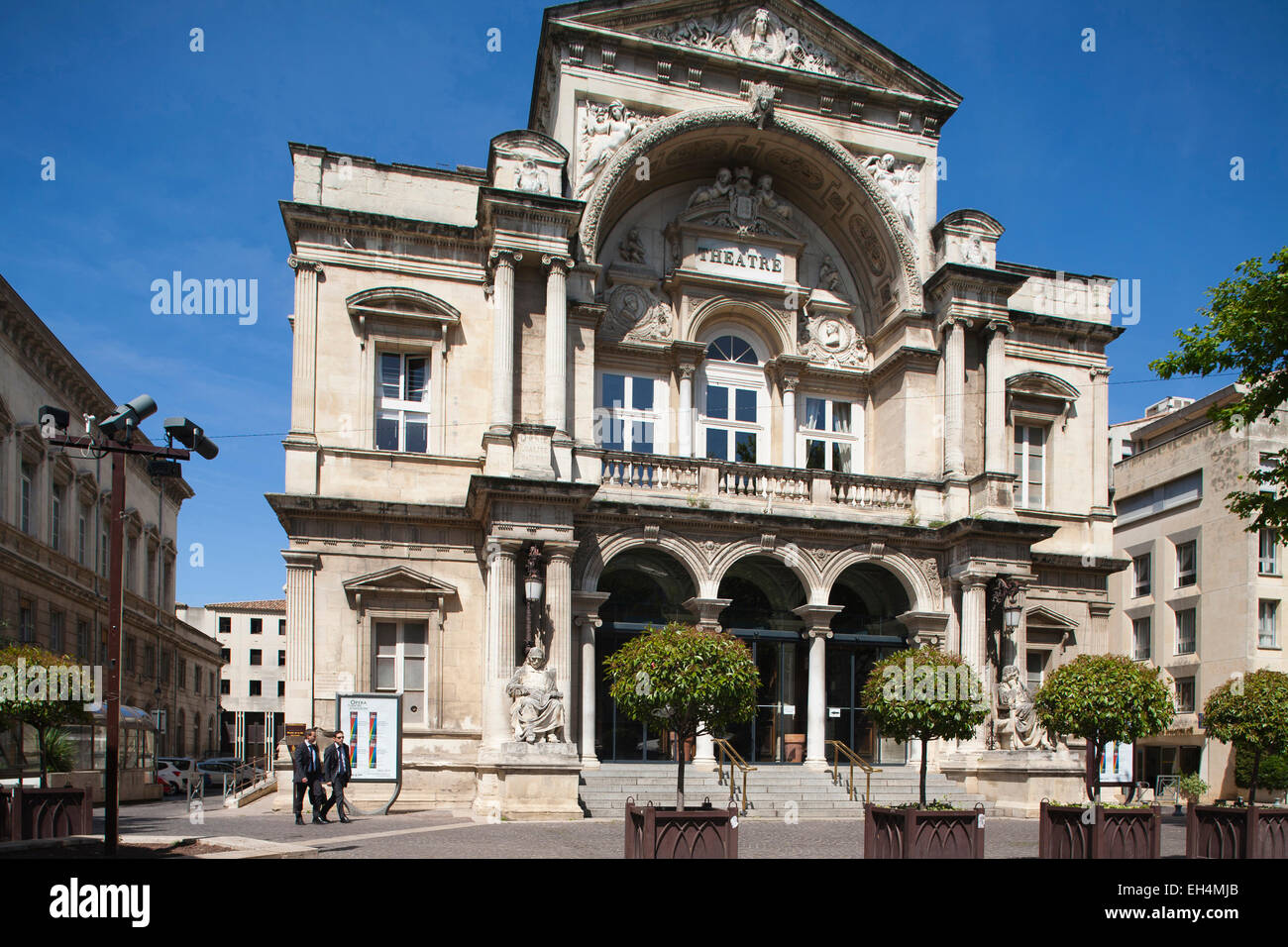 opera theater, place de horloge, avignon, provence, france, europe ...