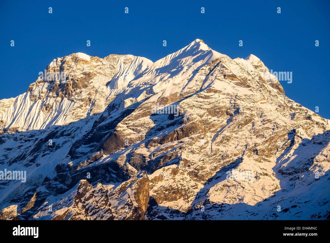 Ganesh himal range hi-res stock photography and images - Alamy