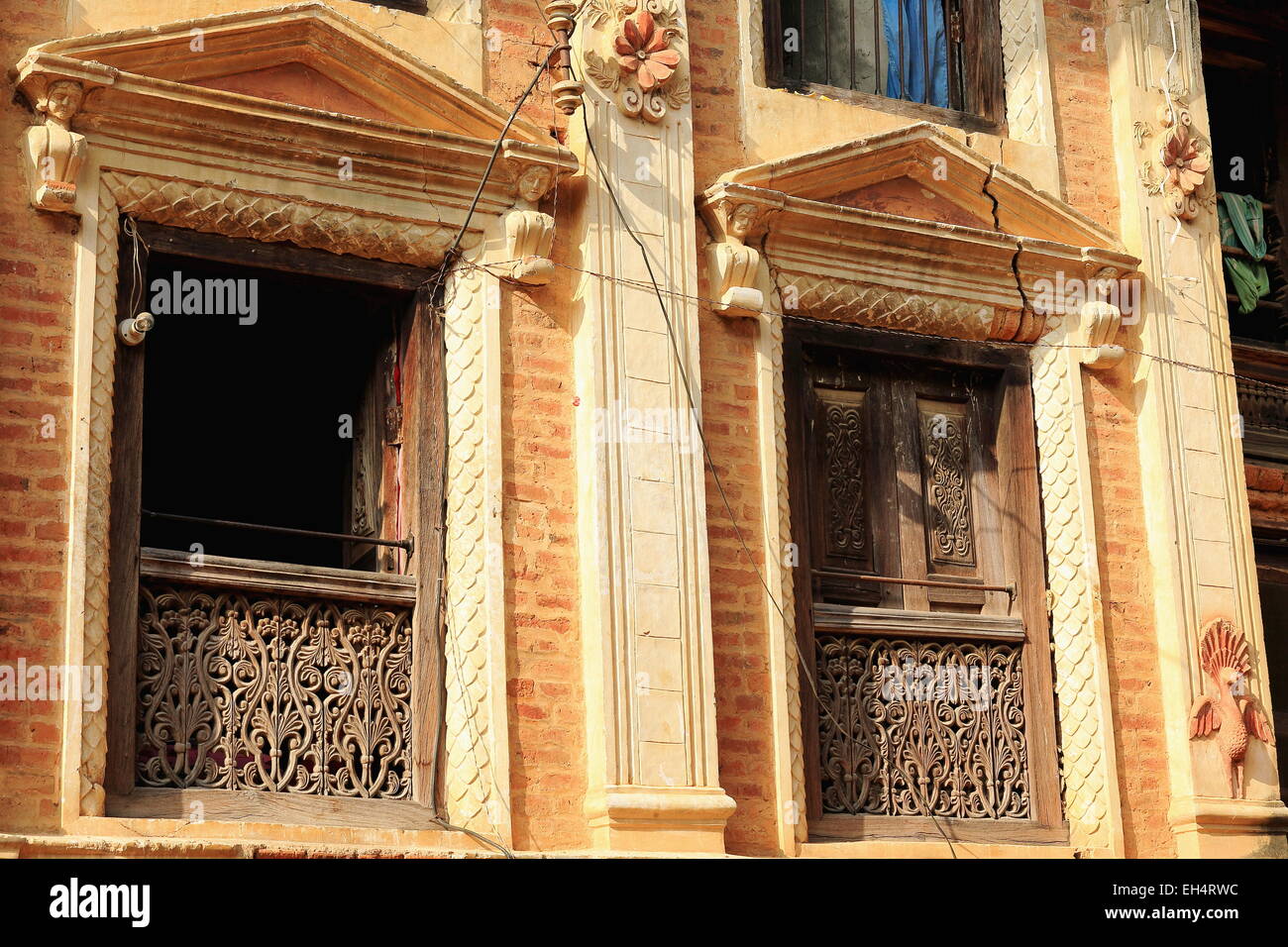 Newar window hi-res stock photography and images - Alamy