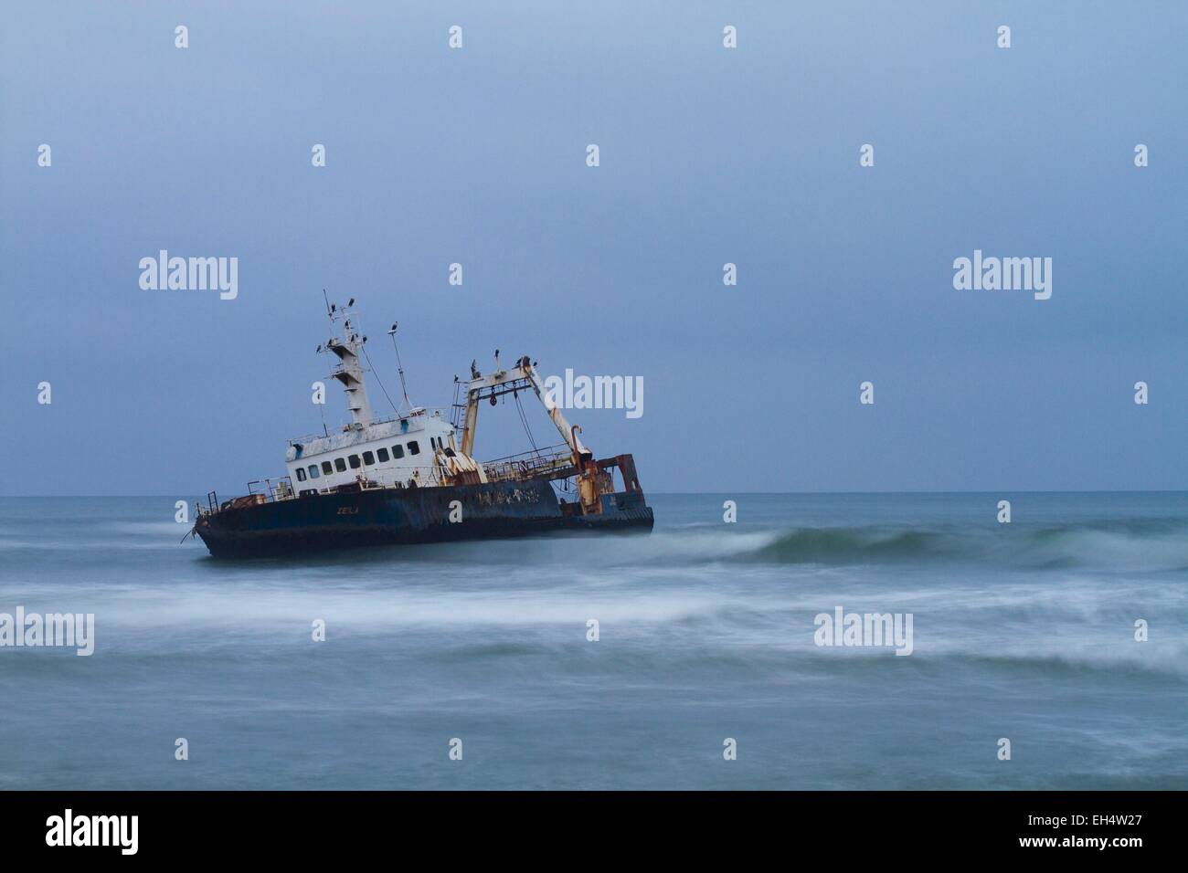 Namibia, Erongo region, Namib desert, Henties Bay, wreck of Zeila Stock ...