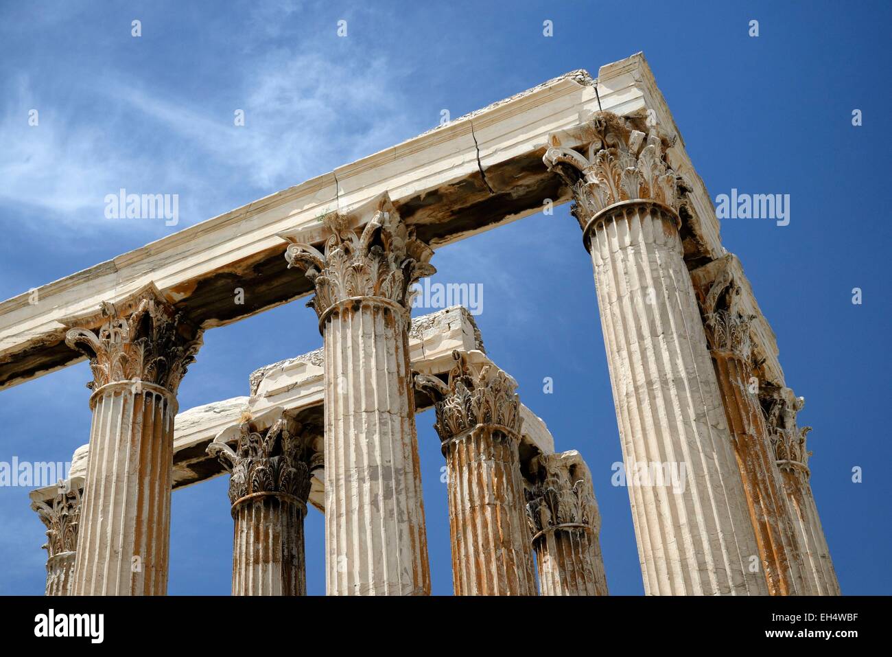 Corinthian columns greece hi-res stock photography and images - Alamy