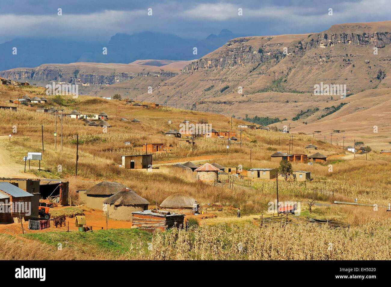 South Africa, Kwazulu Natal, Drakensberg mountains, uKhahlamba Park ...