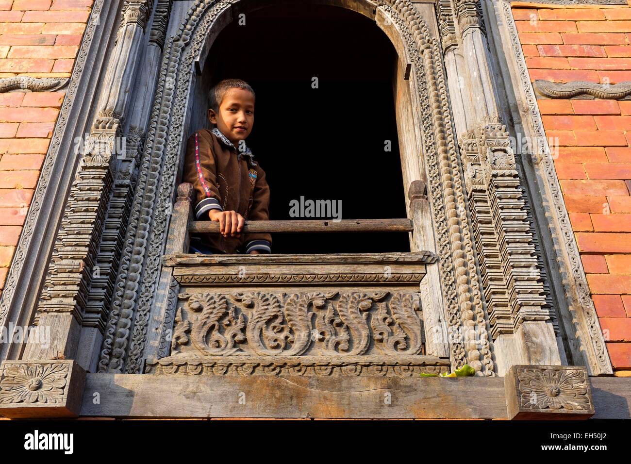 Newar window hi-res stock photography and images - Alamy