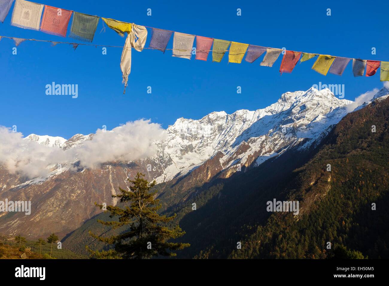 Ganesh himal range hi-res stock photography and images - Alamy