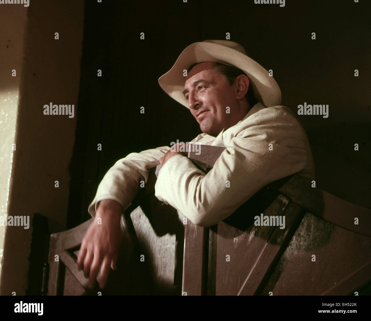 THE SUNDOWNERS 1960 Warner Bros film with Robert Mitchum Stock Photo ...