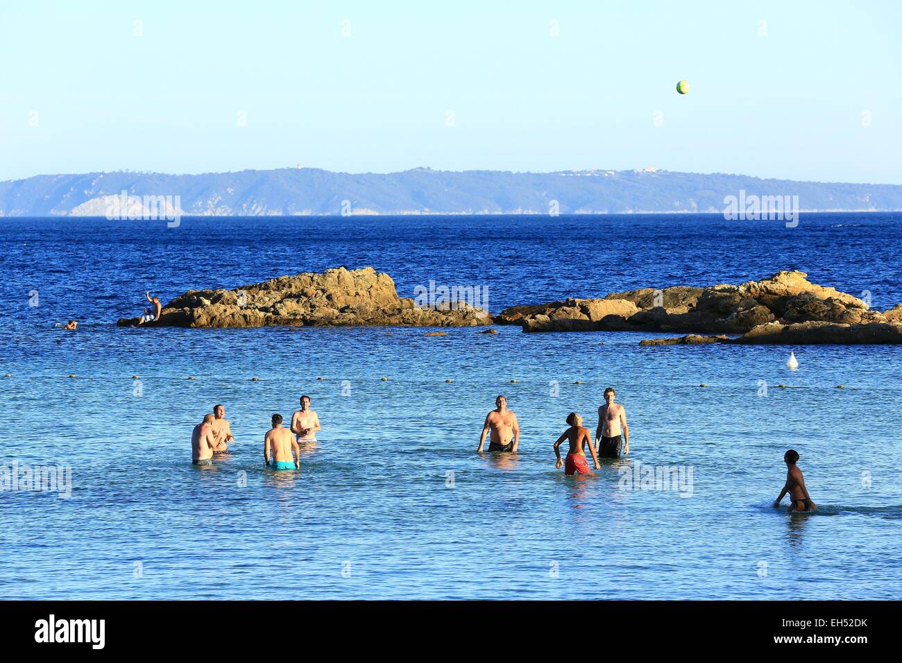 Saint clair beach le lavandou var hi-res stock photography and images ...