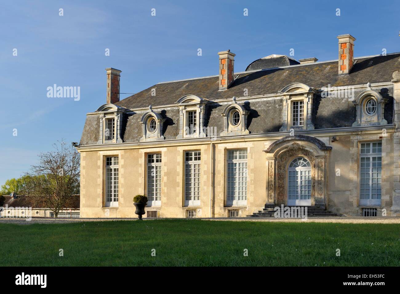 France, Haute Marne, Cirey sur Blaise, Castle built in 1643 by the ...