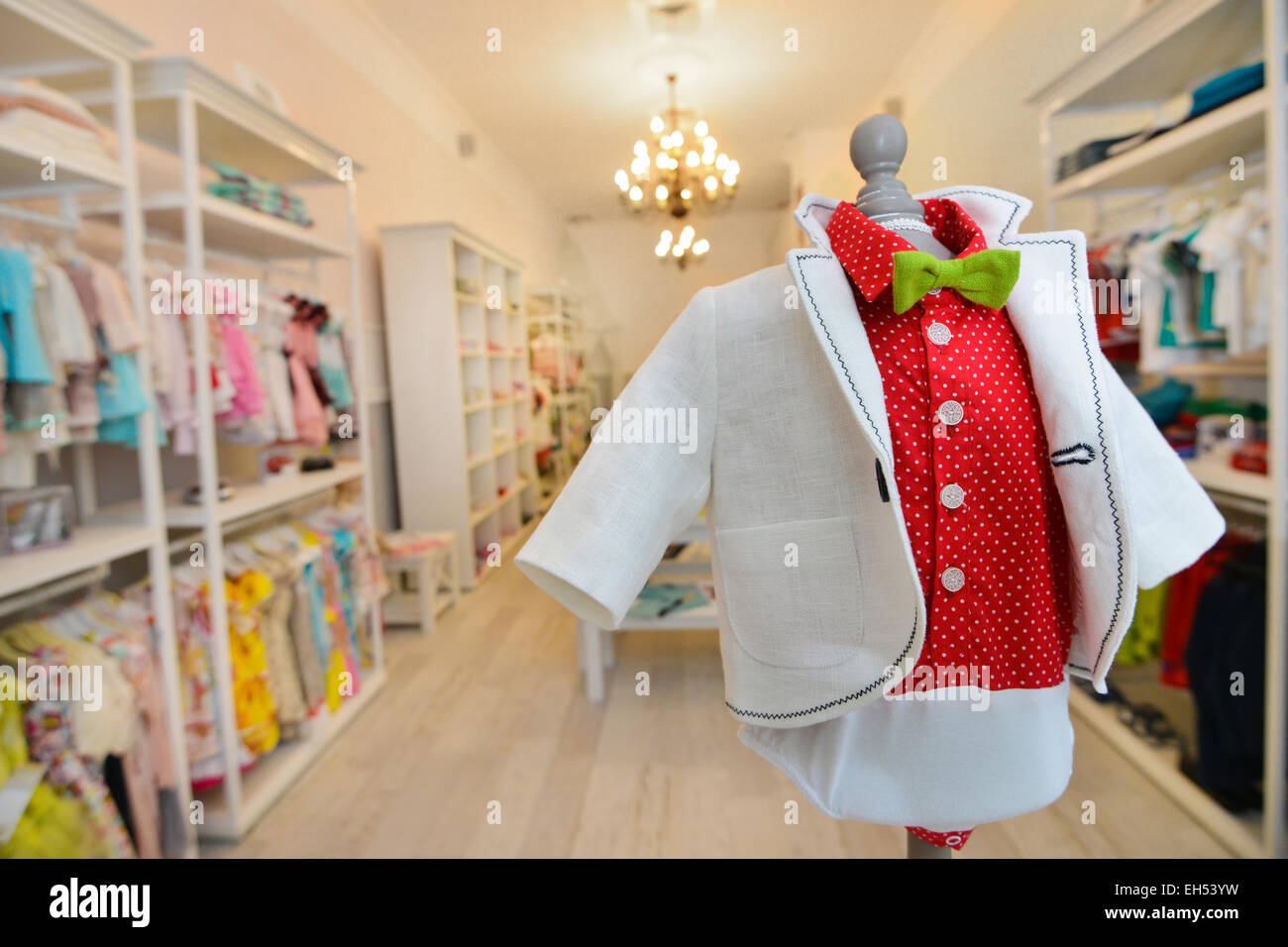 Mannequin children hi-res stock photography and images - Alamy