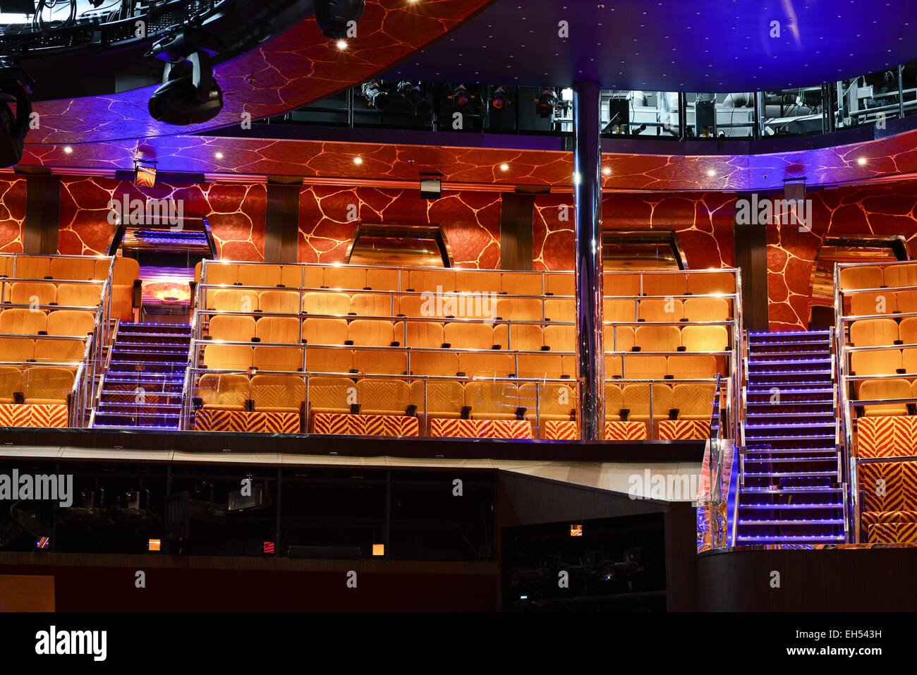 Movie theatre interior hi-res stock photography and images - Alamy