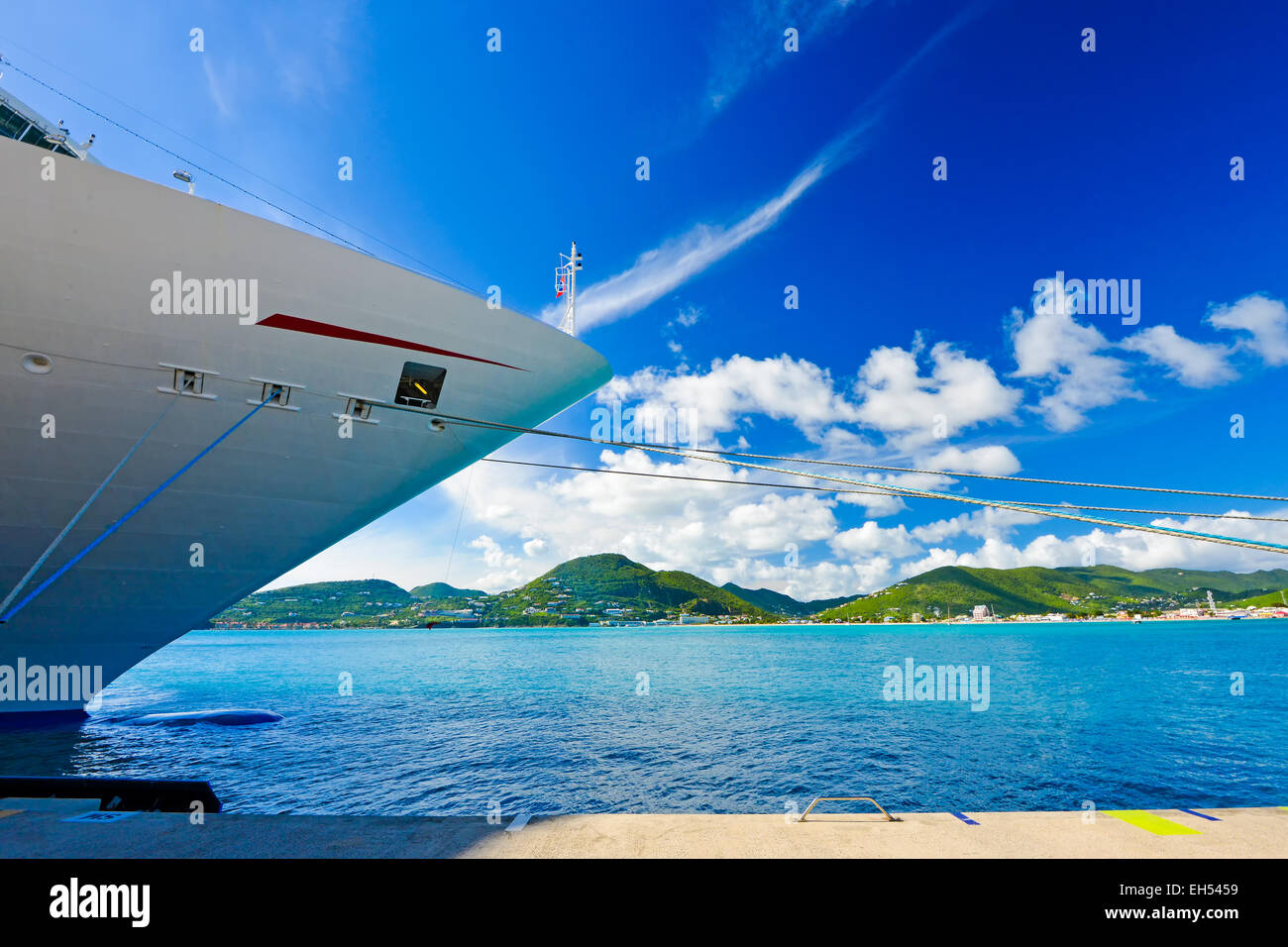 Saint maarten tourism hi-res stock photography and images - Alamy