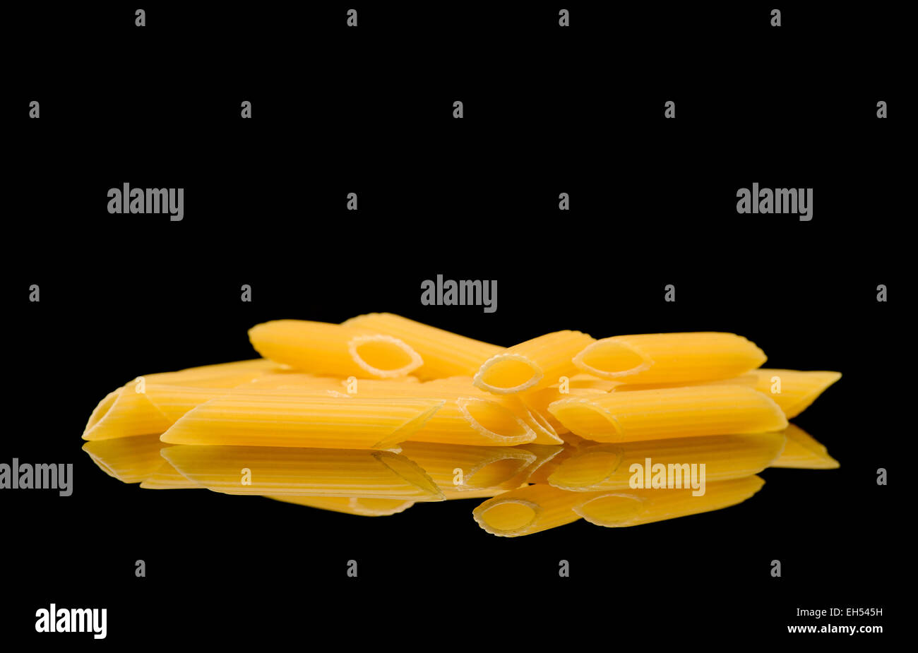 Long italian pasta hi-res stock photography and images - Alamy