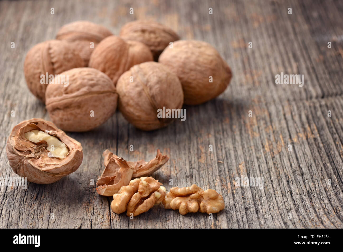 Nuts texture hi-res stock photography and images - Alamy
