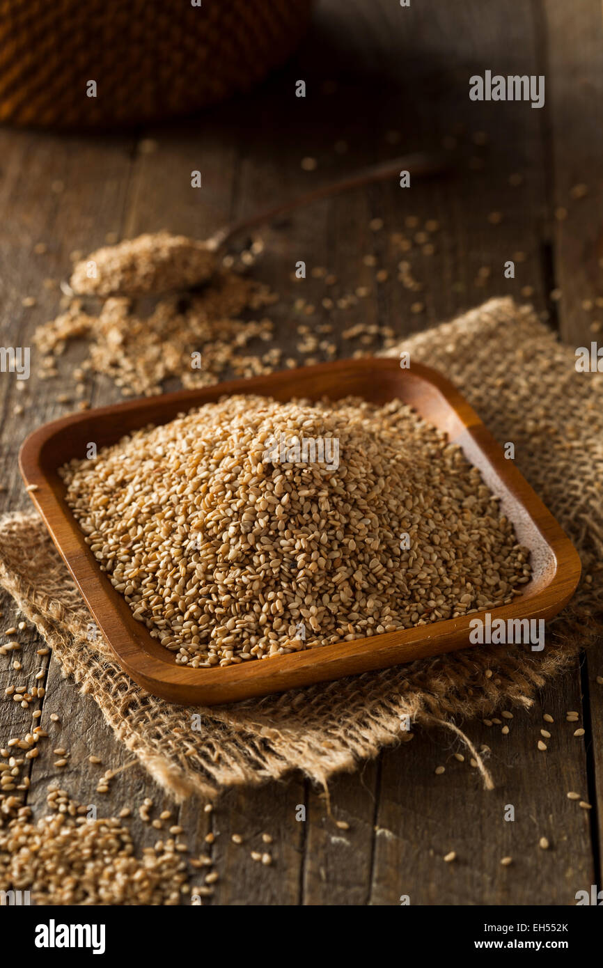 Raw Organic Sesame Seeds in a Bowl Stock Photo - Alamy