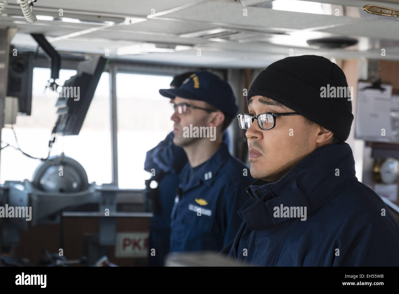 Hudson, N.Y, USA. 6th Mar, 2015. Seaman DIOMEDES RANCIER, at right, was ...