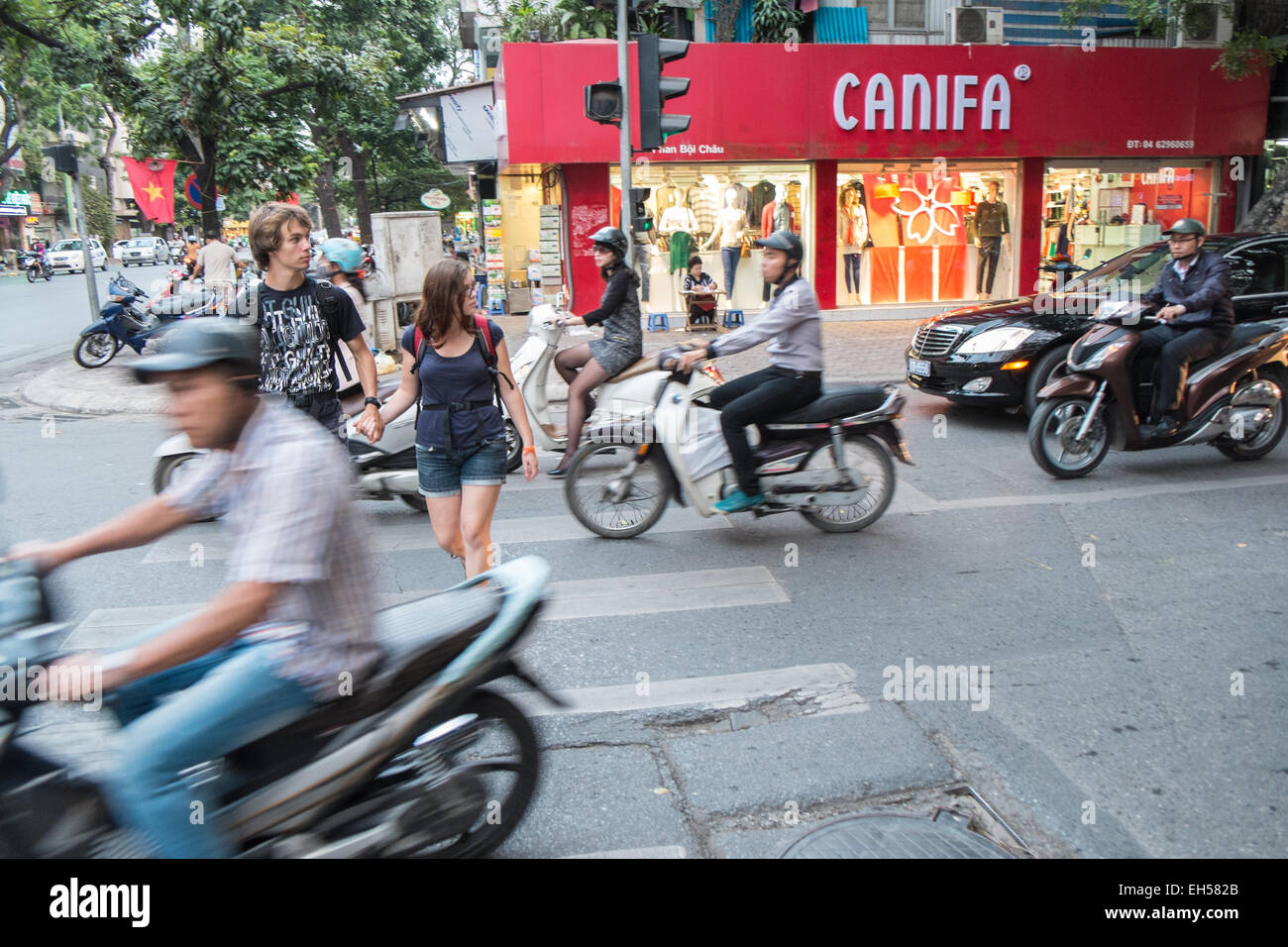 Avoiding traffic jam hi-res stock photography and images - Alamy