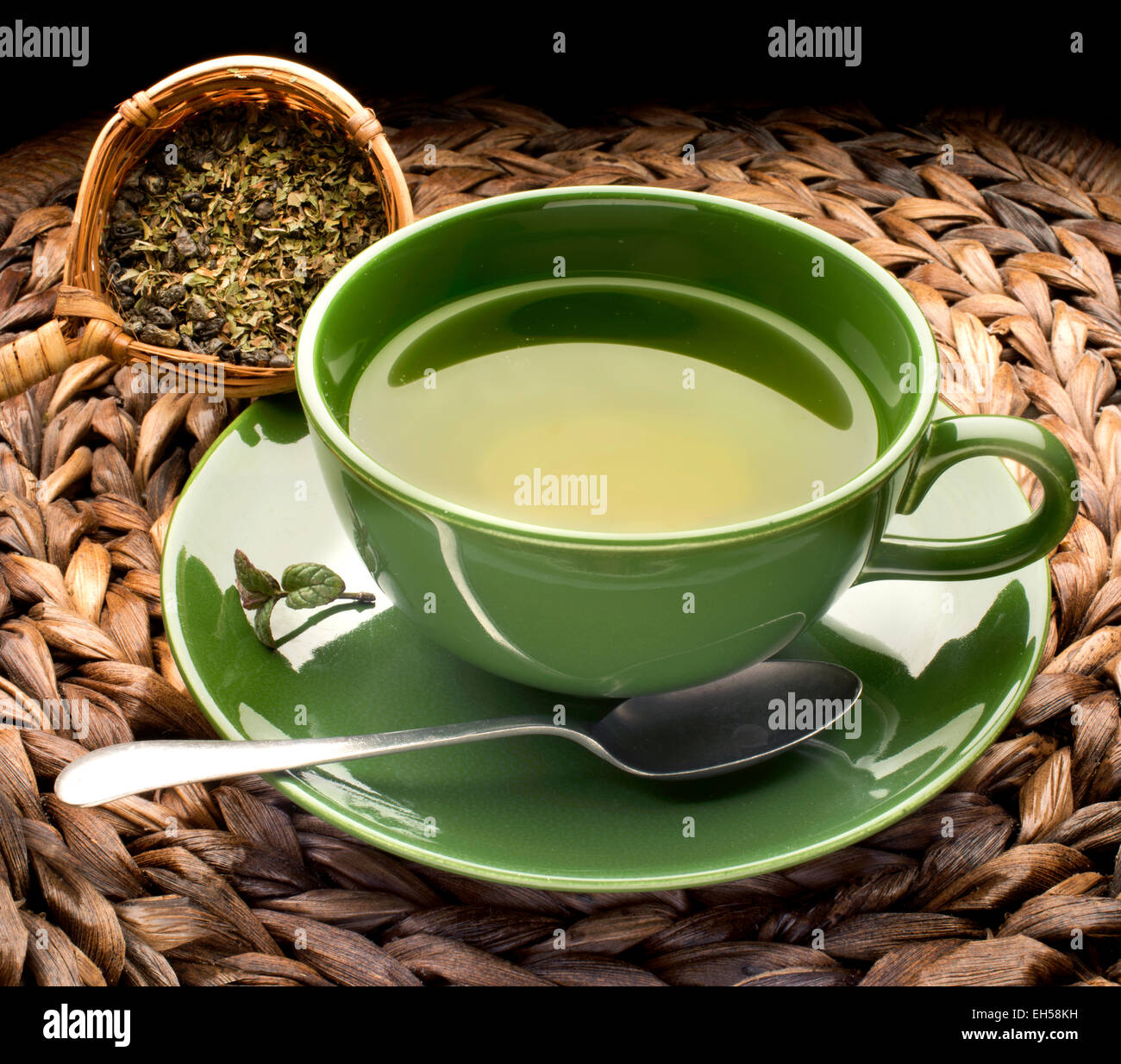 Bamboo tea leaf cup hi-res stock photography and images - Alamy