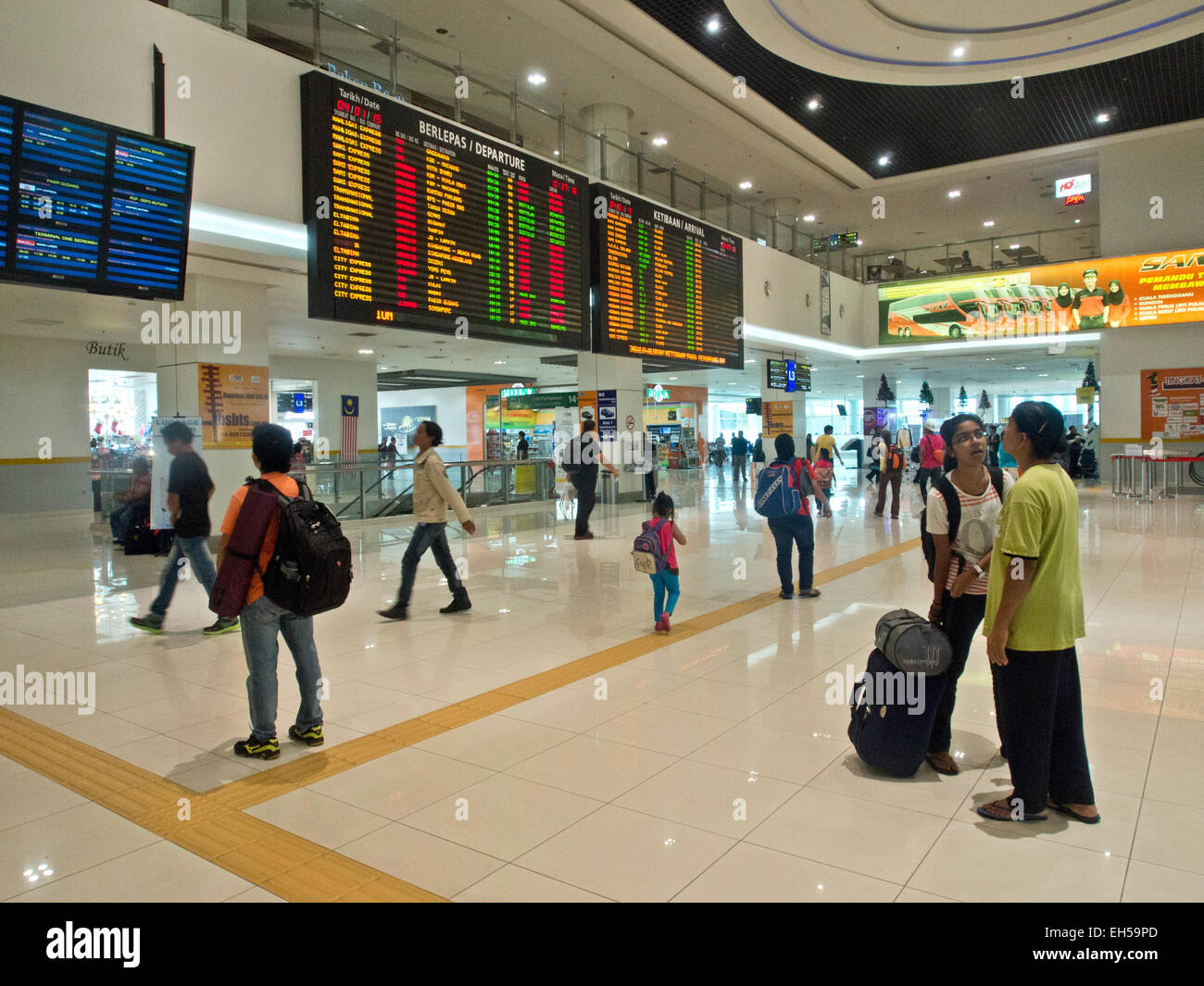 Central bus station hi-res stock photography and images - Alamy