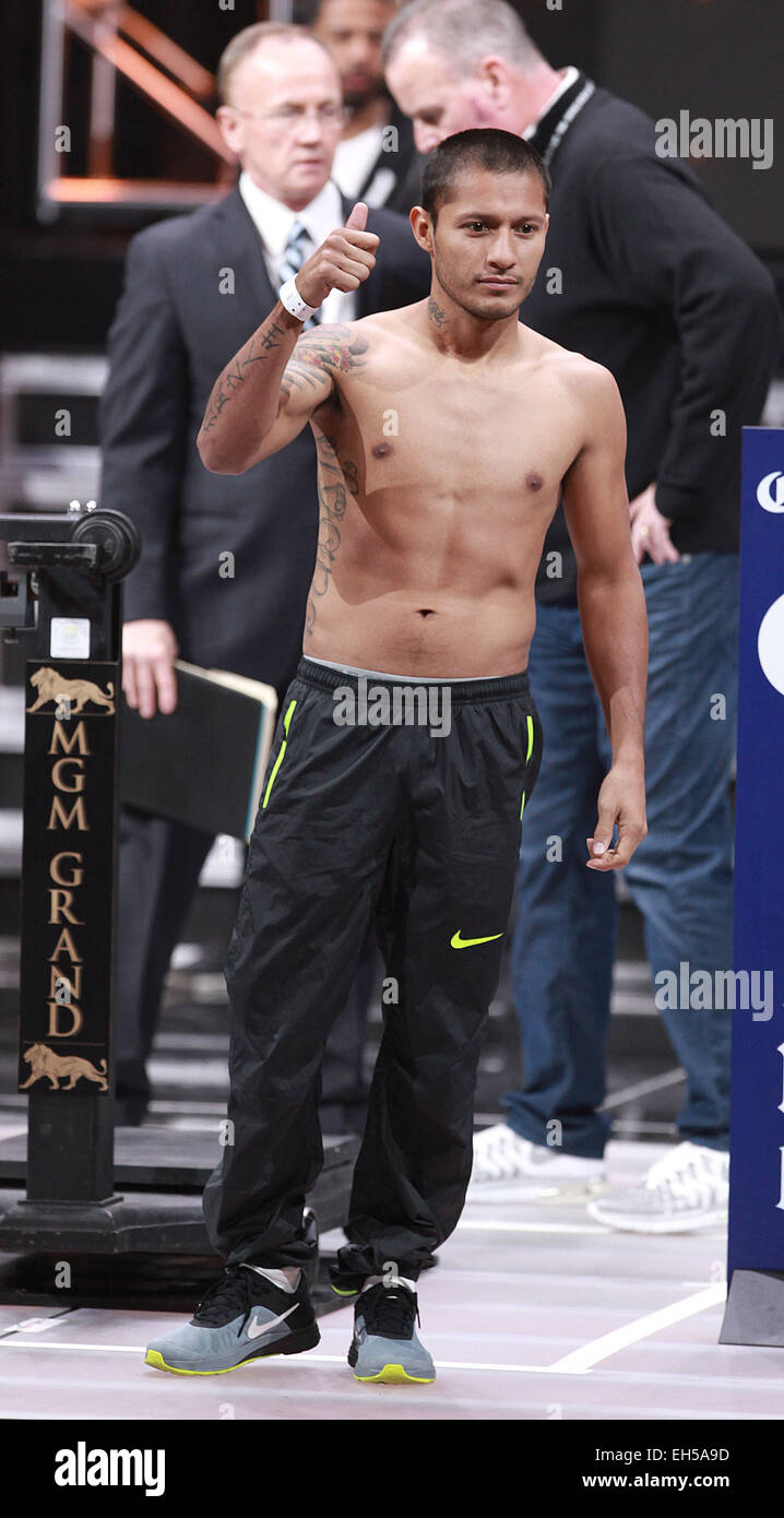 Las Vegas, Nevada, USA. 6th Mar, 2015. Boxer Arturo Santos Reyes ...