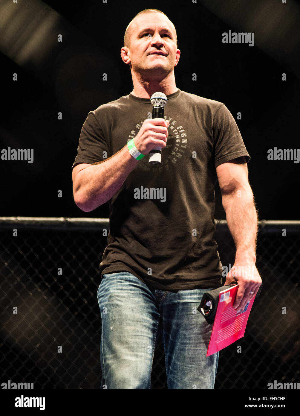 Colombus, Ohio, USA. 6th March, 2015. Legendary Cage Fighter Chris ...