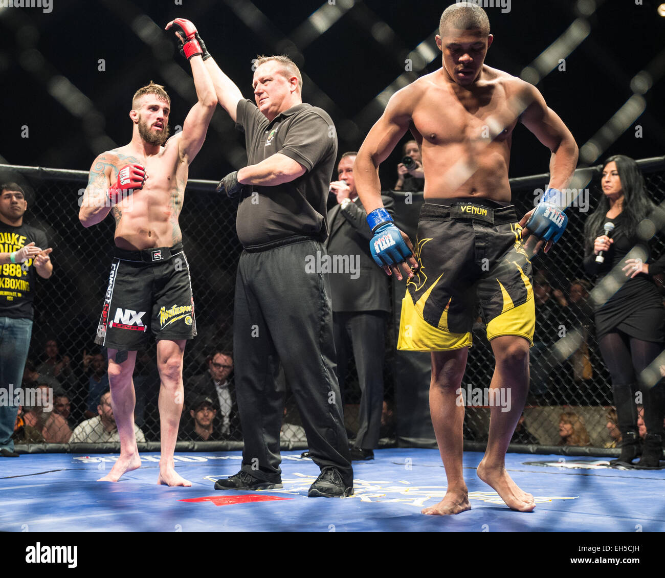 Colombus, Ohio, USA. 6th March, 2015. A dejected Chris Johnson (right ...