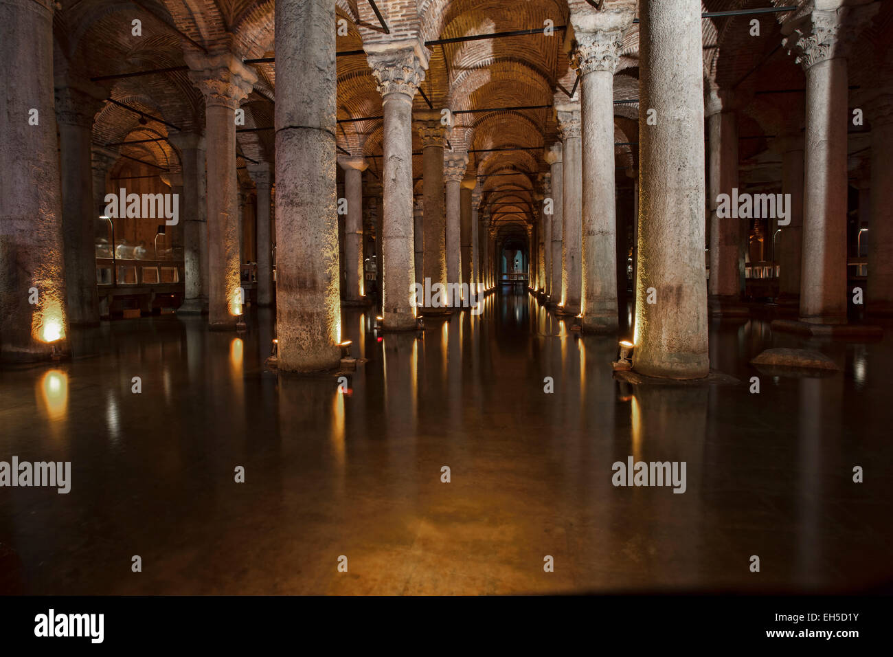 Istanbul, Turkey water Basilica Cistern historic columns underground ...