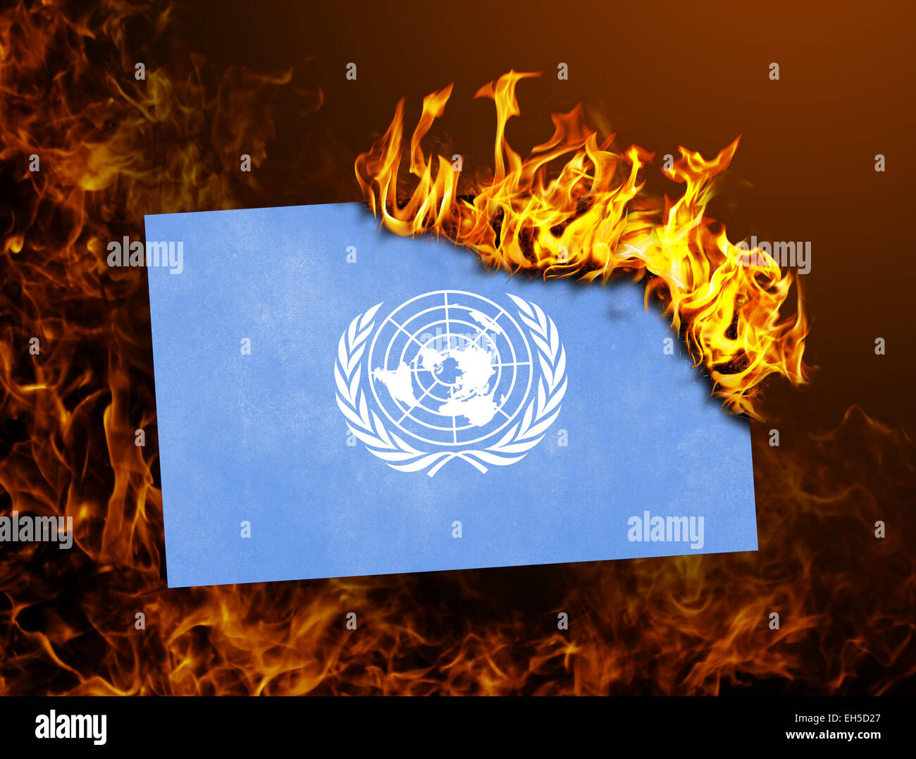 United nations flag ripped hi-res stock photography and images - Alamy
