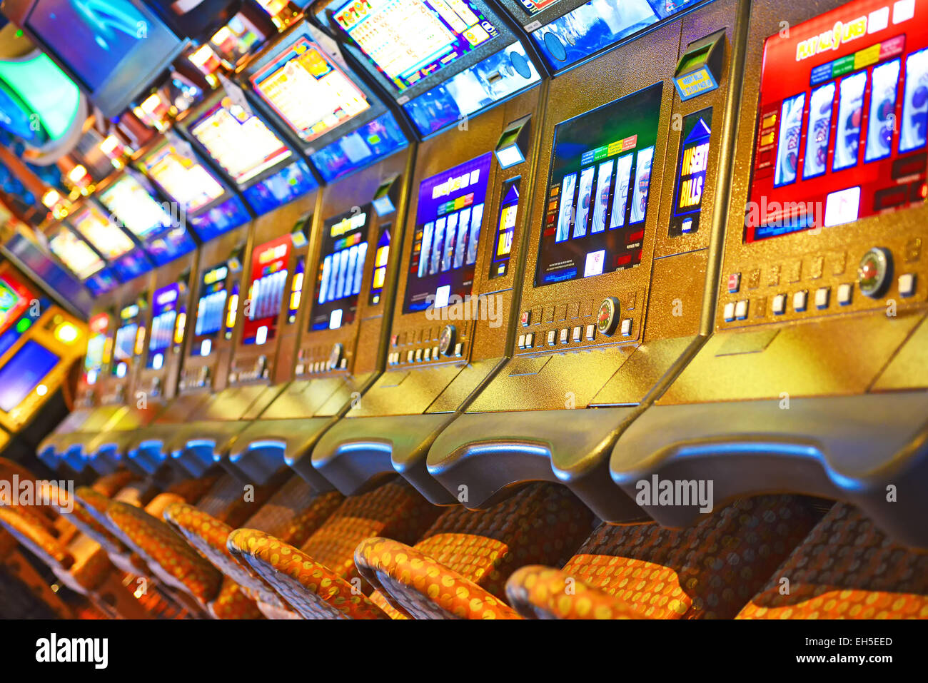 Lottery machine hi-res stock photography and images - Alamy