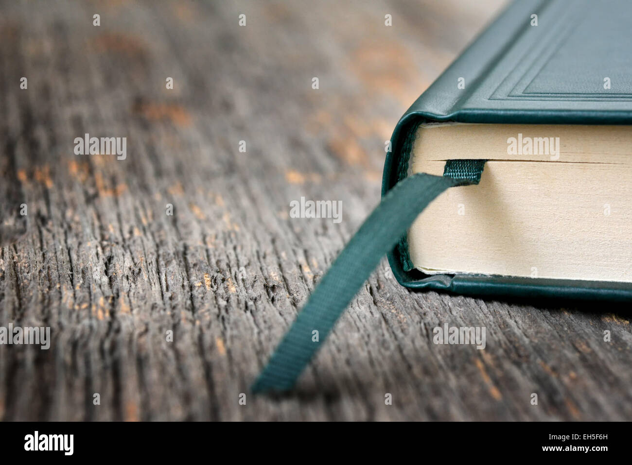 Green book hi-res stock photography and images - Alamy
