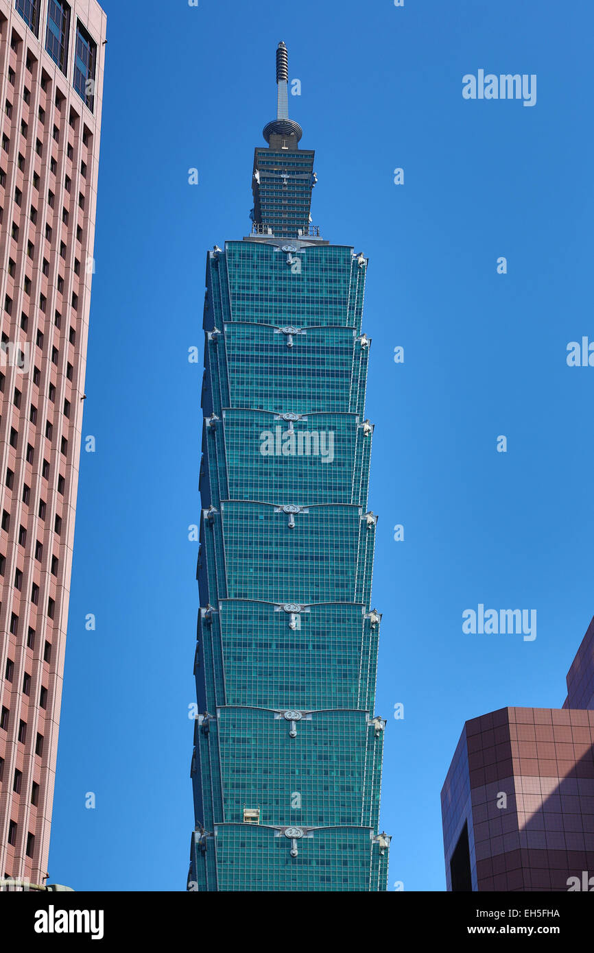 The Taipei 101 skyscraper tower, Taipei, Taiwan Stock Photo - Alamy