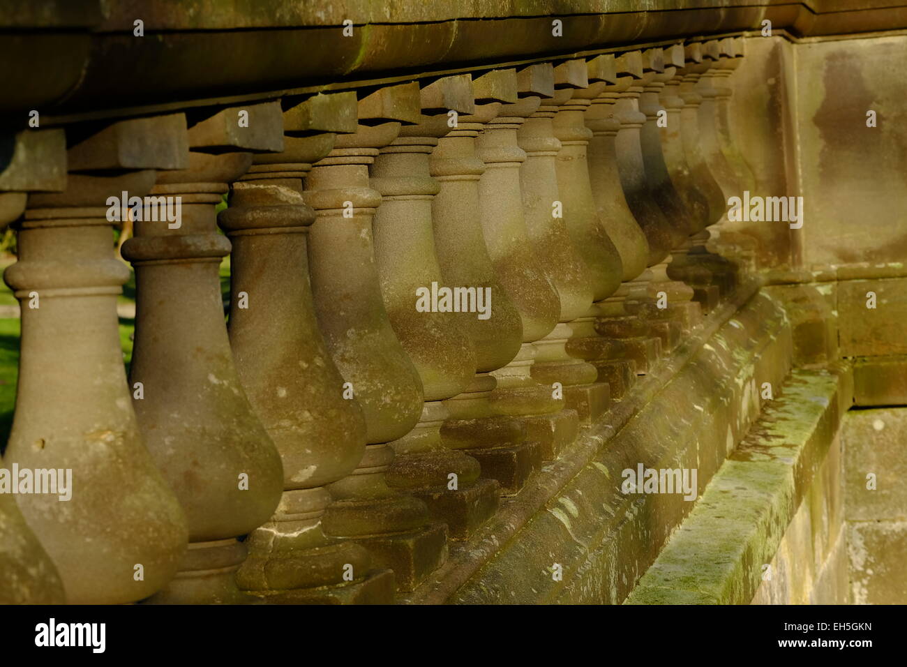 Stone baluster hi-res stock photography and images - Alamy