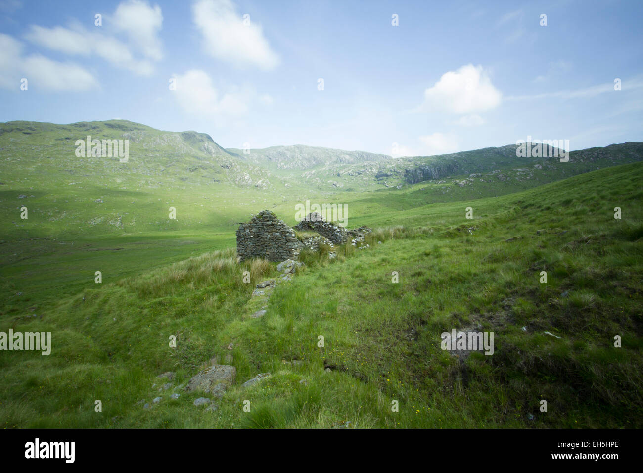 Old stone cottage in ruins in the Bluestack mountains in Donegal ...