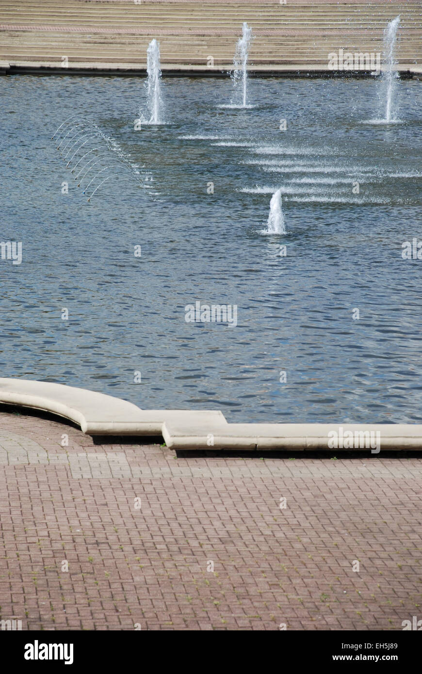 Fountain geometric hi-res stock photography and images - Alamy