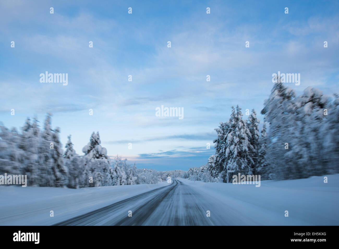 Road lappland hi-res stock photography and images - Alamy