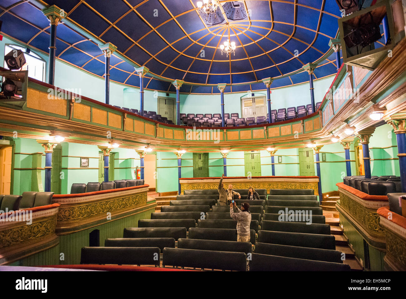 Victorian theatre stage hi-res stock photography and images - Alamy