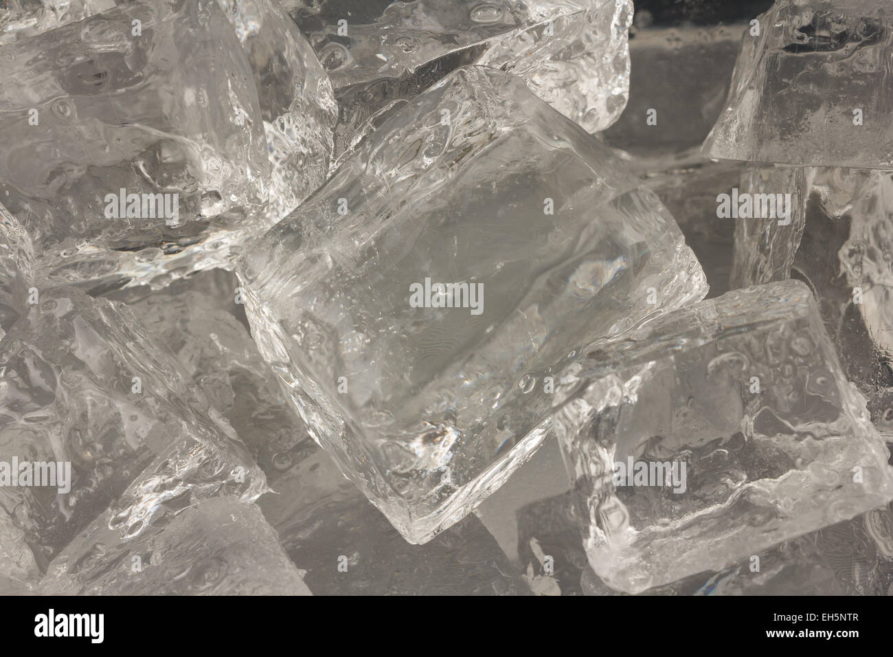 Many frozen ice cubes hi-res stock photography and images - Alamy