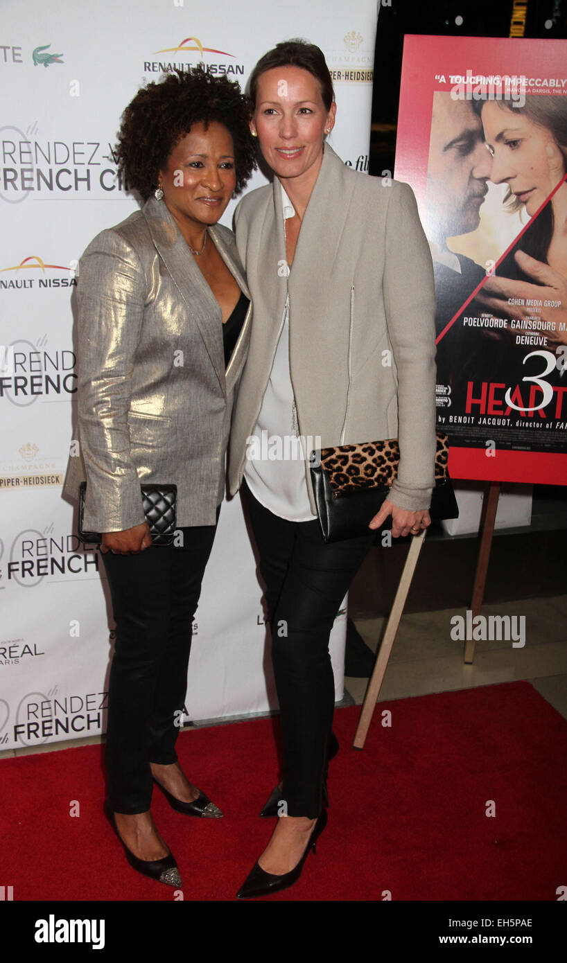 New York, , USA. 6th Mar, 2015. Comedian WANDA SYKES and her wife ALEX ...