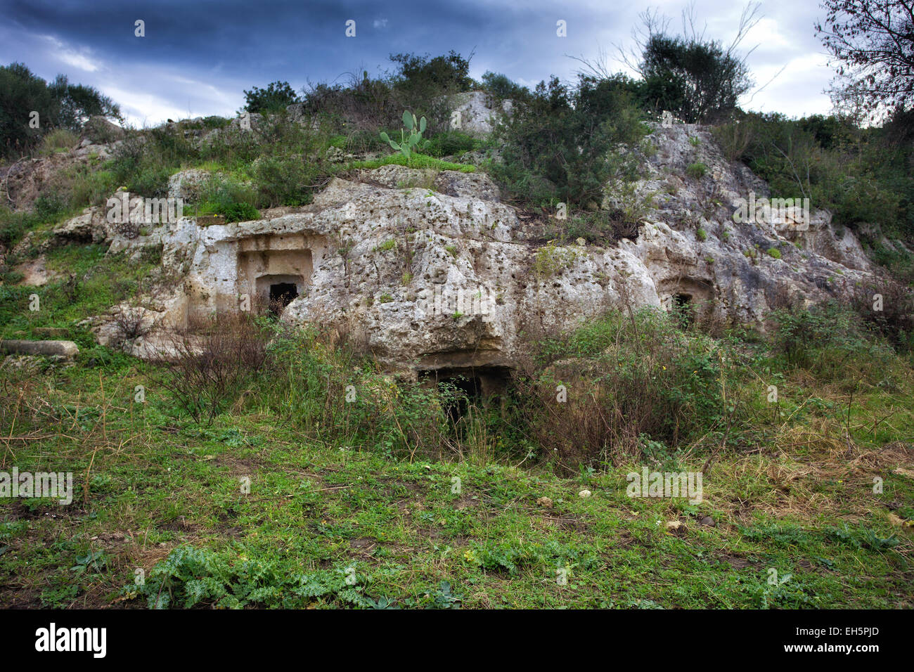 Prehistoric tombs artificial caves (Middle Bronze Age) in Mulinello ...