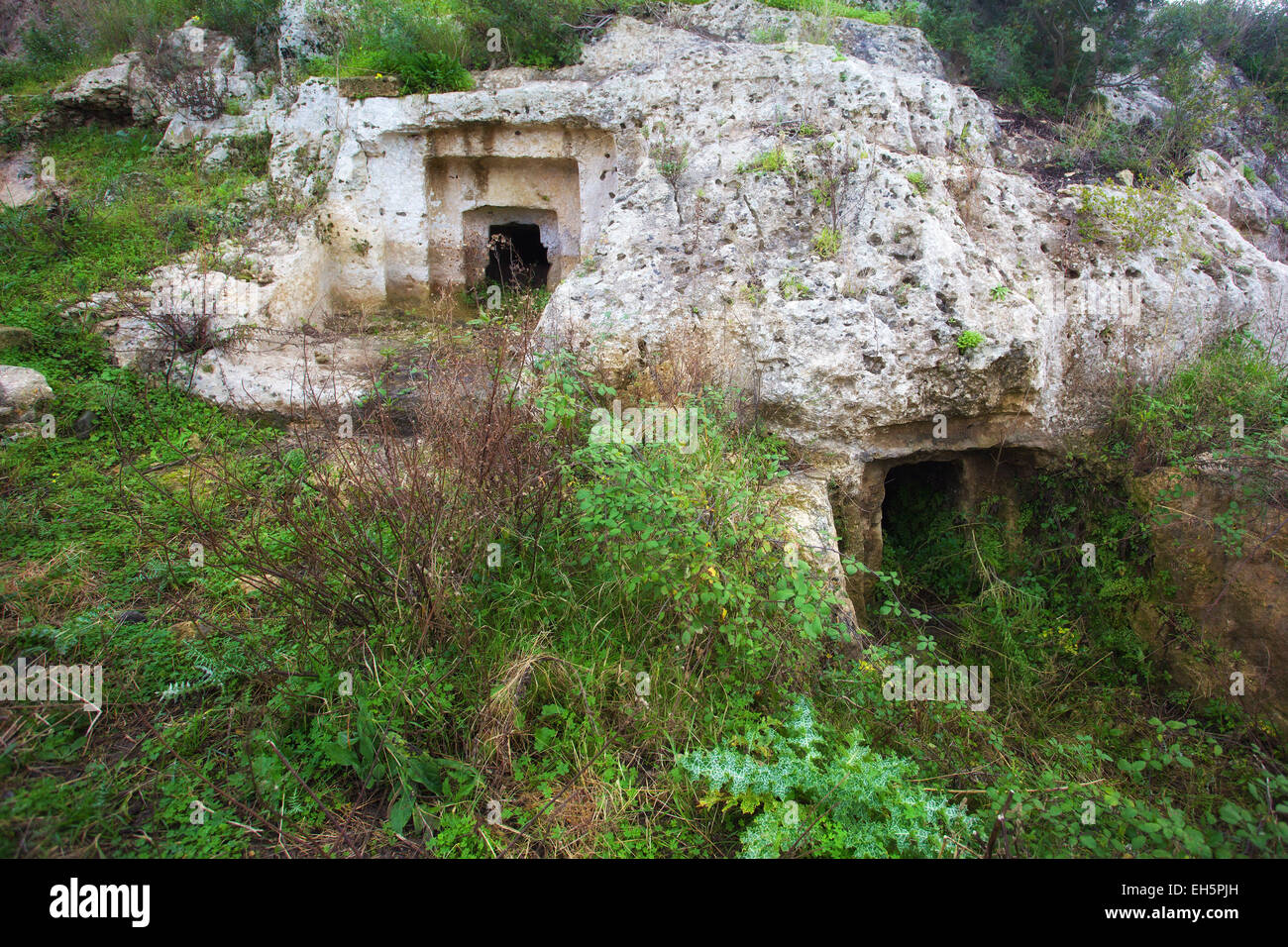 Prehistoric tombs artificial caves (Middle Bronze Age) in Mulinello ...