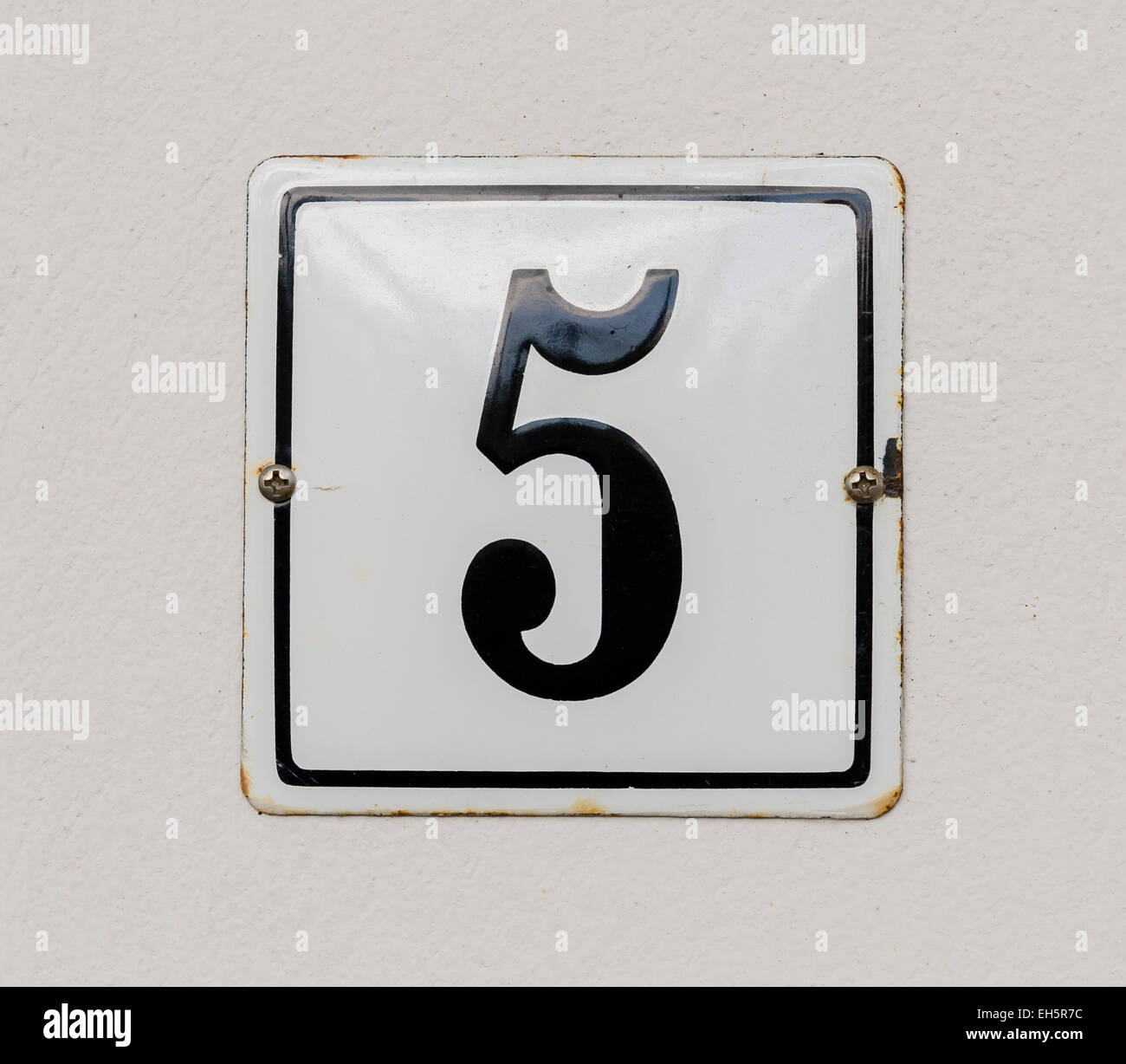 Number five on the wall hi-res stock photography and images - Alamy