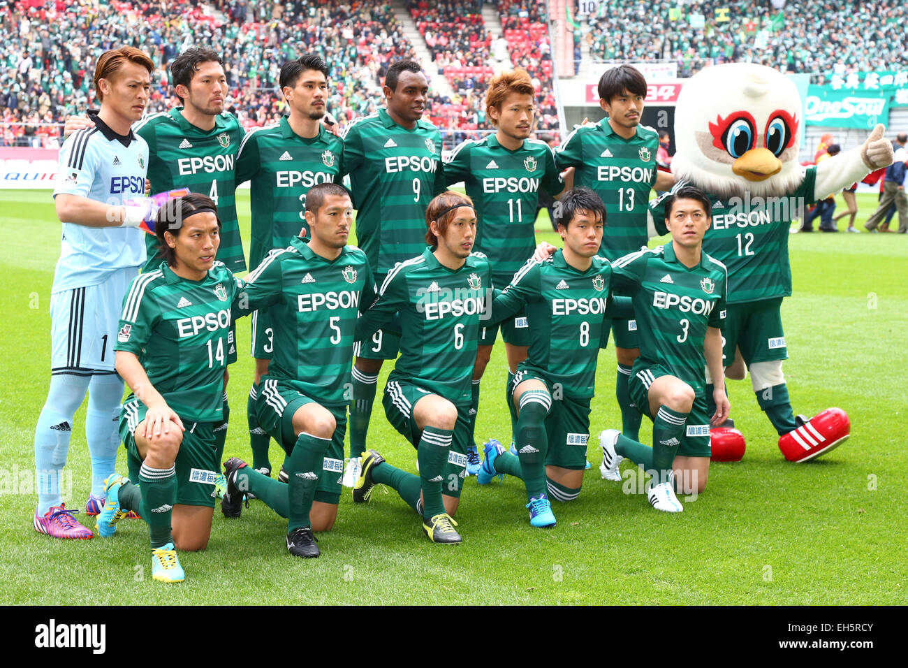 TOYOTA Stadium, Aichi, Japan. 7th Mar, 2015. FC/Matsumoto Yamaga FC team group line up (Yamaga ...