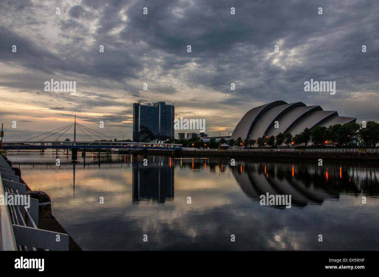 Glasgow sunset hi-res stock photography and images - Alamy