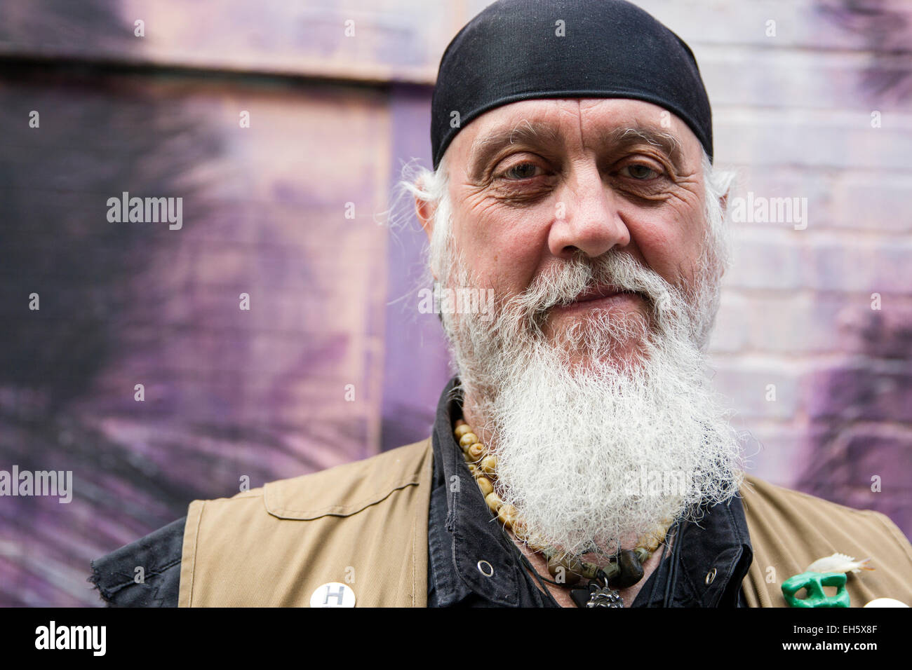 Real white beard hi-res stock photography and images - Alamy