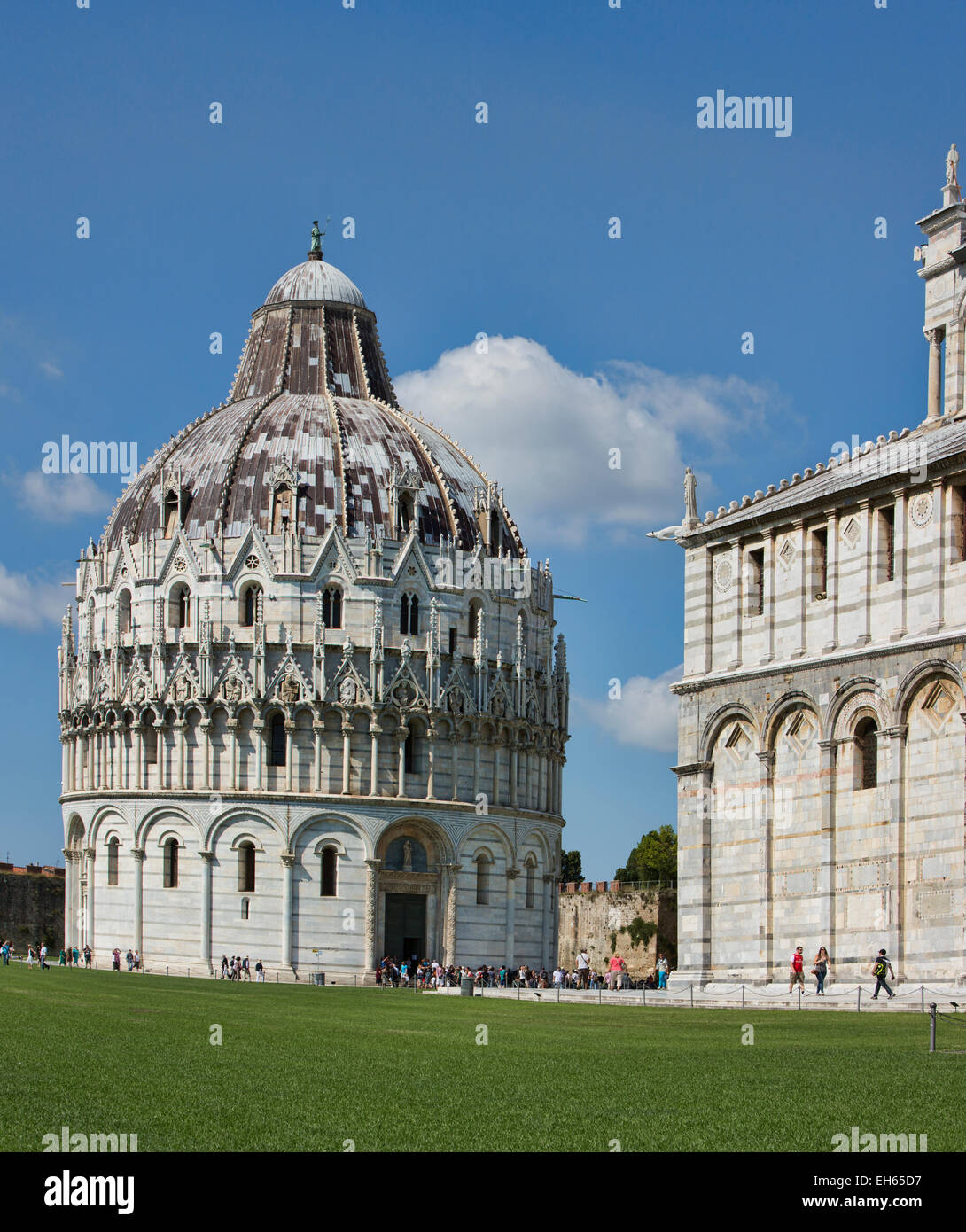 Pisa, Italy, Baptistry Basilica tourism panorama Stock Photo - Alamy