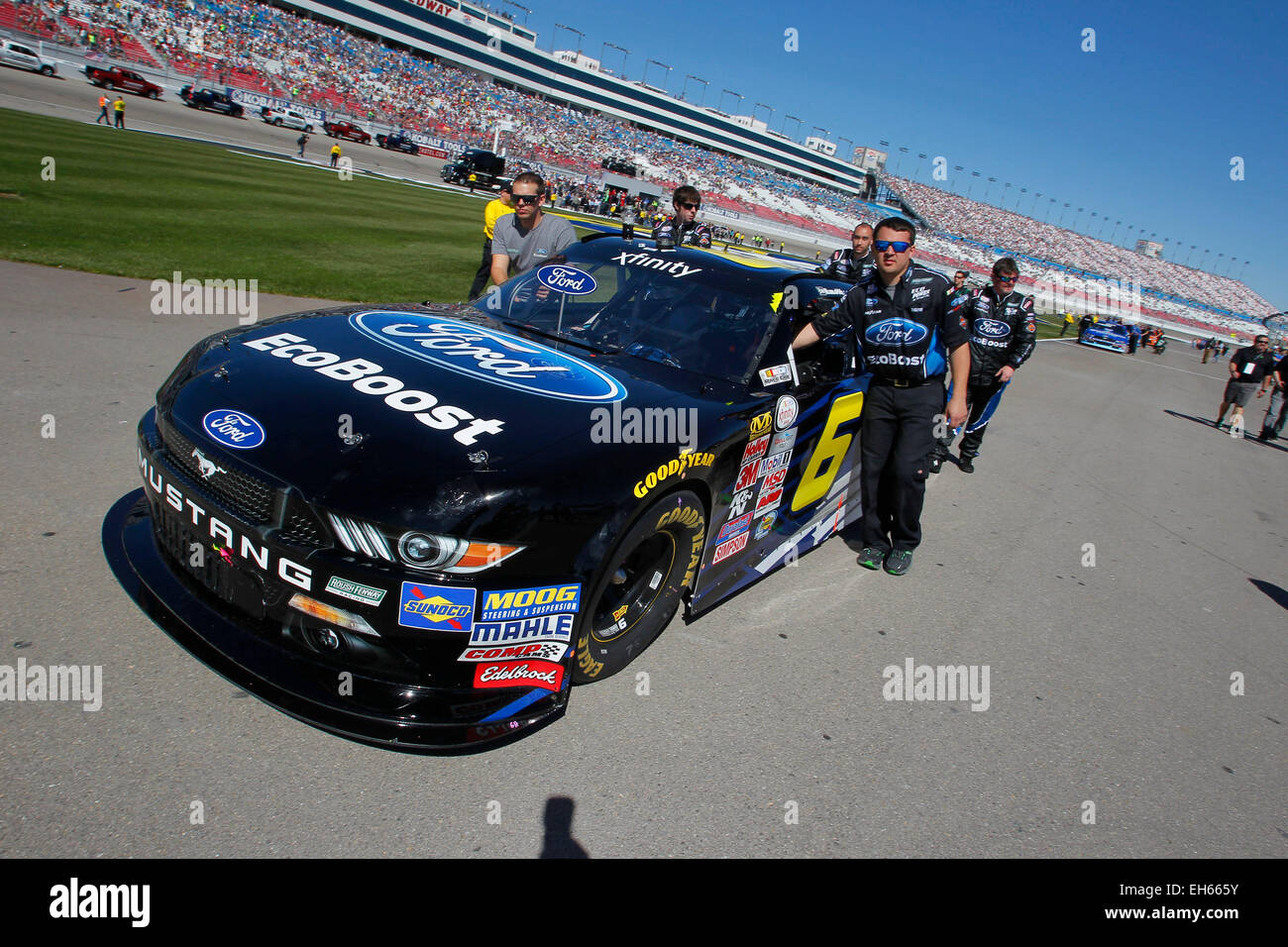 Las Vegas, NV, USA. 7th Mar, 2015. The NASCAR Xfinity Series teams take ...