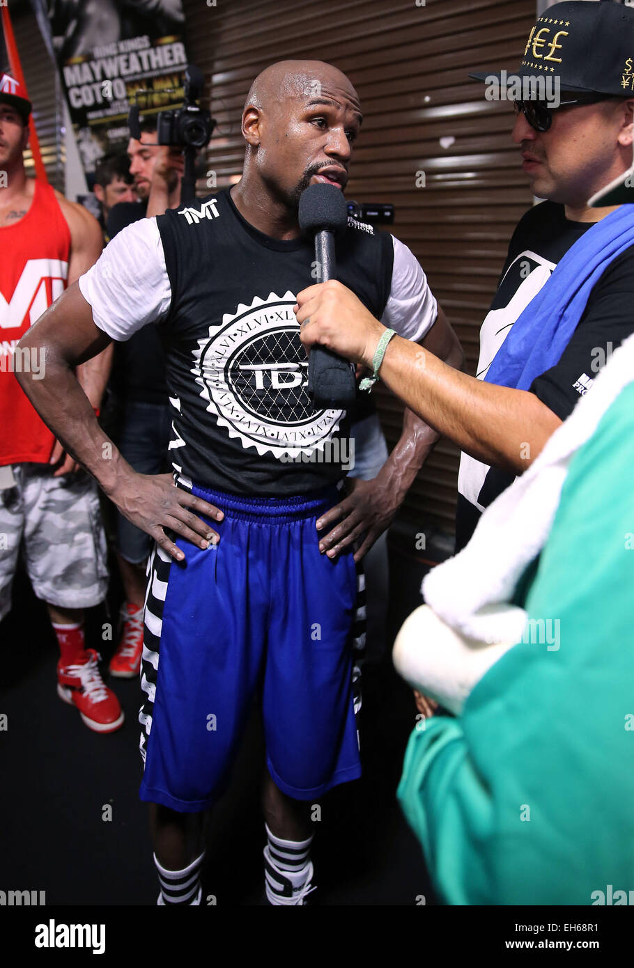 Floyd Mayweather Jr Media Workout at Mayweather Boxing Club Las Vegas ...