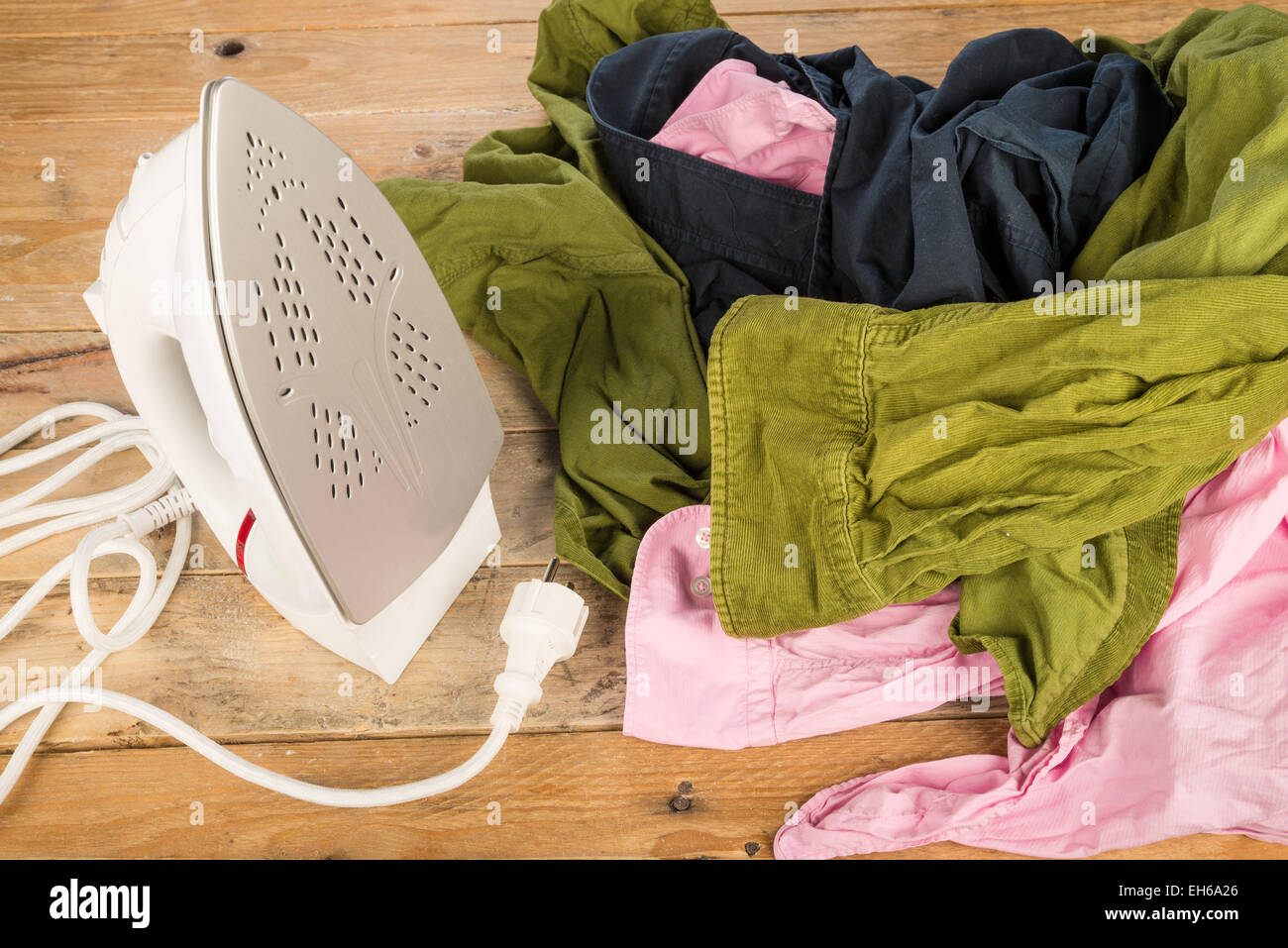 Crumpled clothes hi-res stock photography and images - Alamy