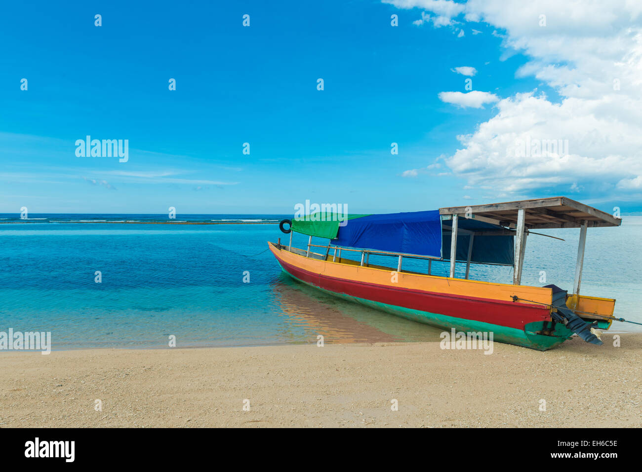 Traditional indonesian fisherman boat at pacific island Stock Photo - Alamy